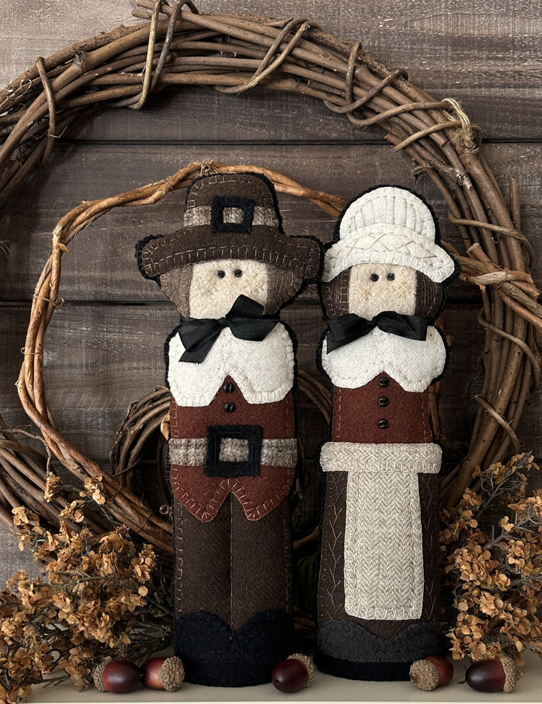 #2508 Pilgrim Pillars Kit with Printed Pattern – Wooden Spool Designs