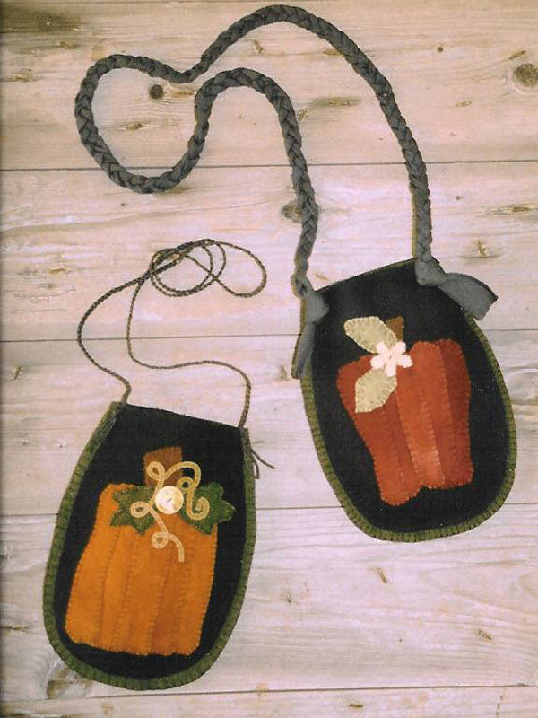 Woolen Bags – Wooden Spool Designs